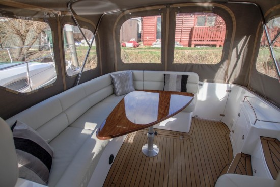 Sheerline 955 Aft Cockpit